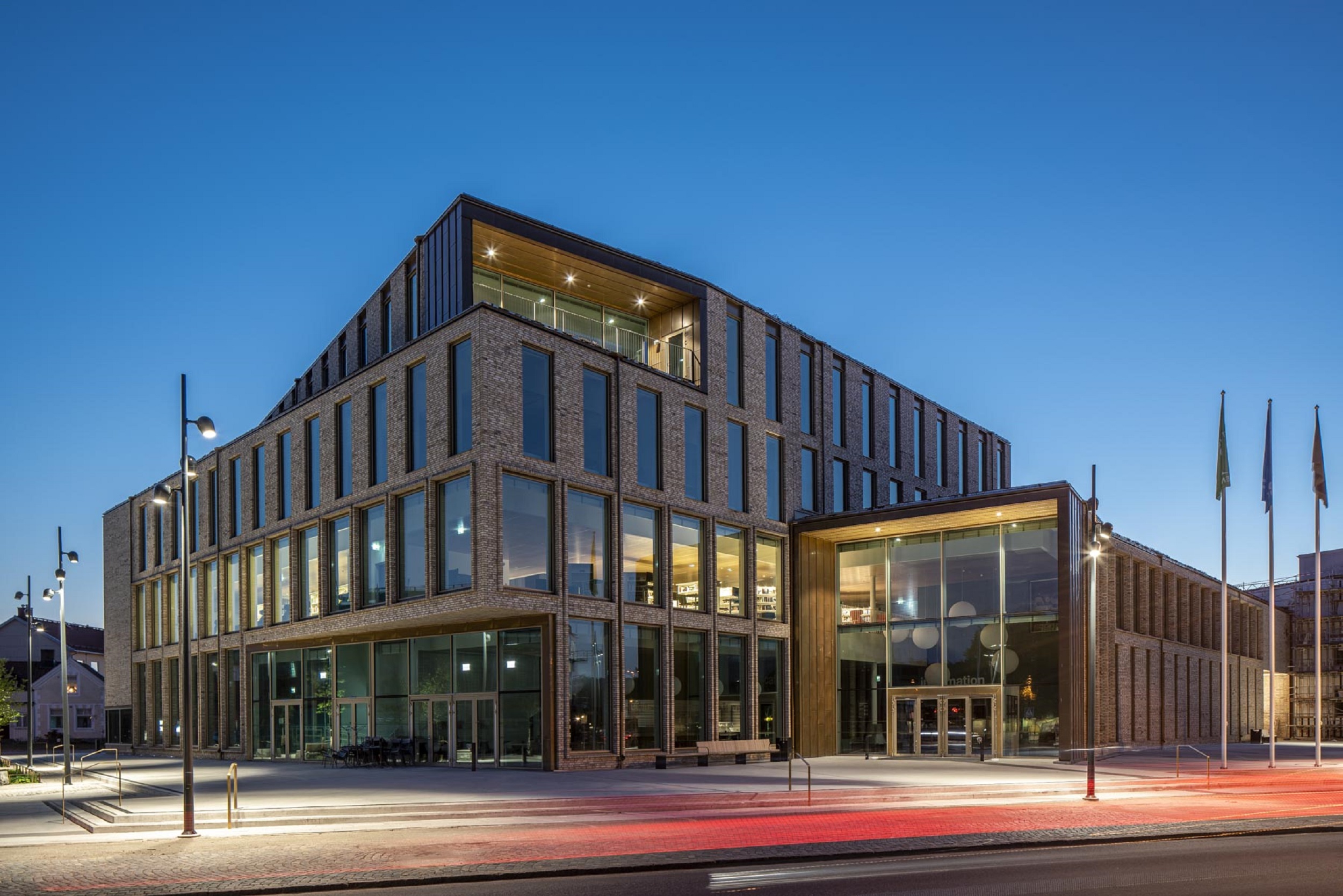 Argus Knowledge and Cultural Center Selux