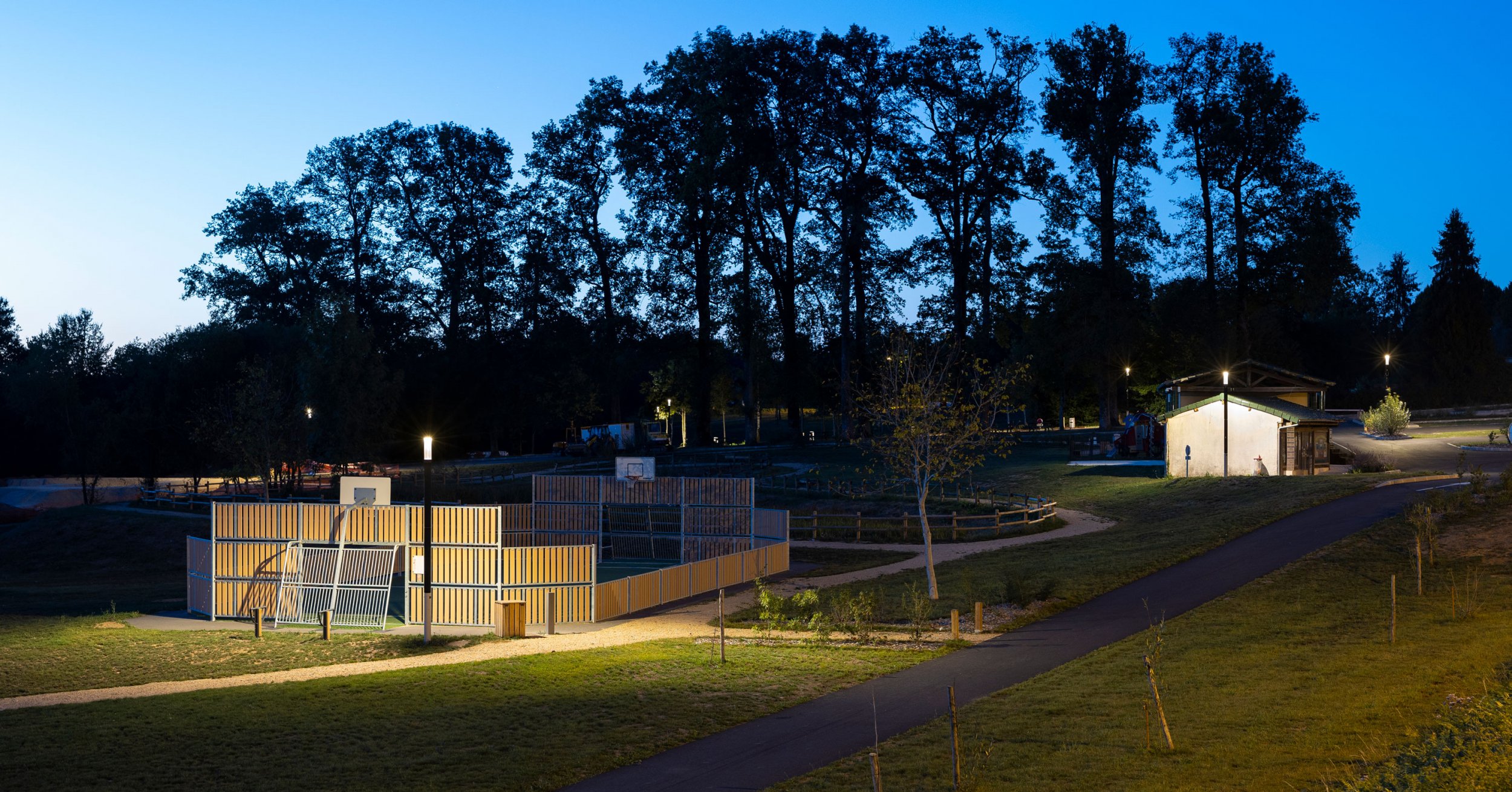 Smart-Lighting Selux